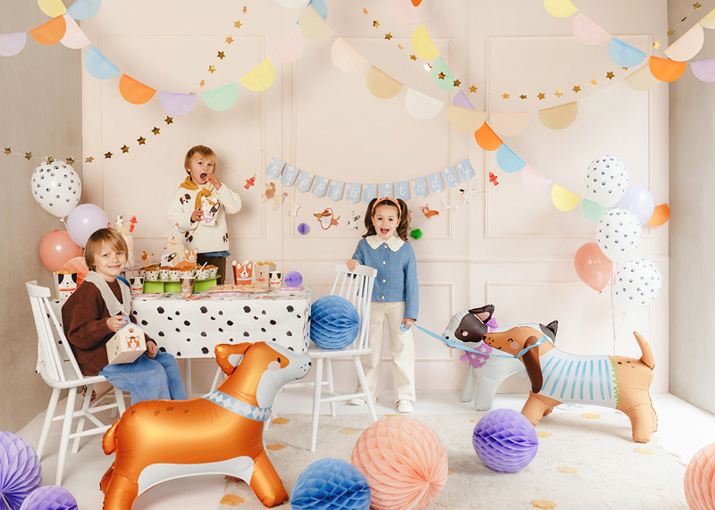Standing Foil Balloon Bulldog, 75x57 cm, mix - Designer decorations and ...