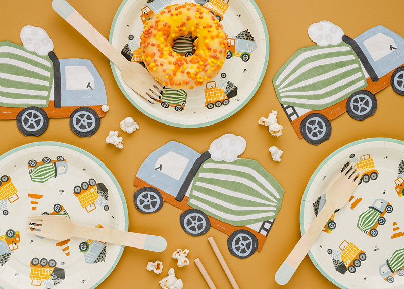 Paper plates Construction vehicles, mix, 18x18 cm (1 pkt / 6 pc ...